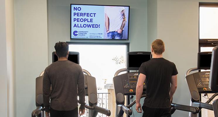 5 Ways to Enhance Digital Signage for Gym & Fitness Center