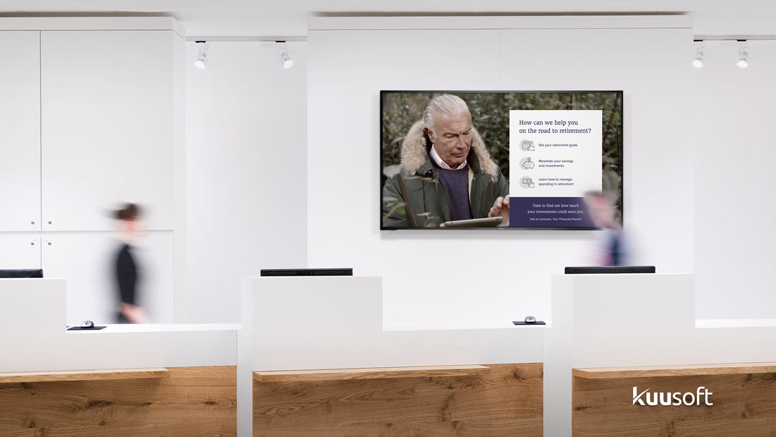 Digital Signage for Banks:7 Ways to Create Effective Content